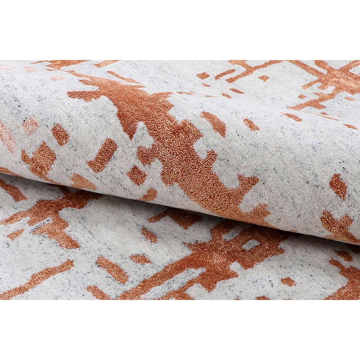 Luxurious Handcrafted Ivory and Rust Area Rug – Rugs Off The Rack